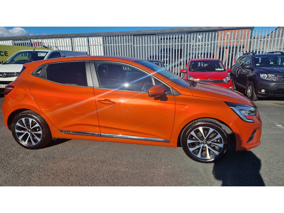 2021 Renault Clio ICONIC TCE 100 MY19 5DR Finance... | Jammer.ie
