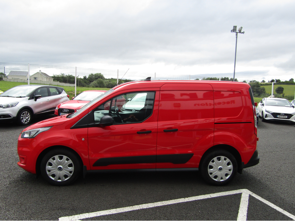 2022 Ford Transit Connect Red