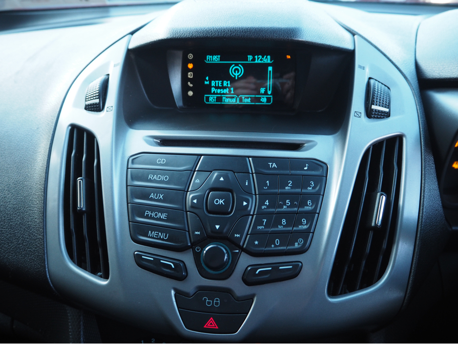 2015 Ford Transit Connect 3 Seats A/C *Reserved De... | Jammer.ie