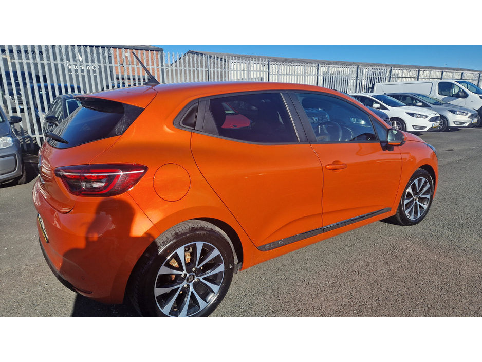 2021 Renault Clio ICONIC TCE 100 MY19 5DR Finance... | Jammer.ie