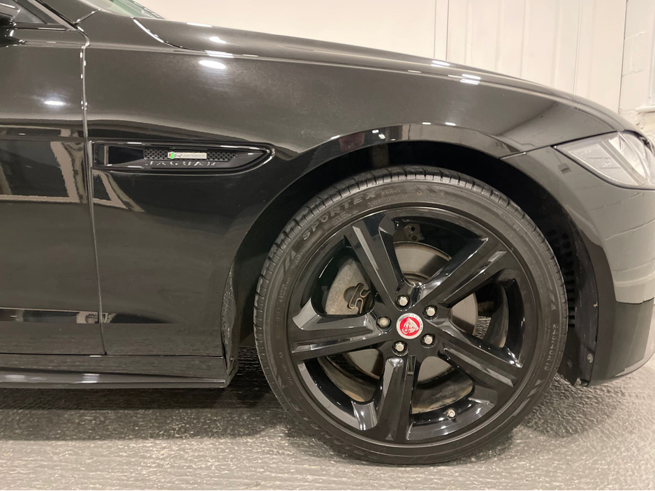 2018 Jaguar XF R-SPORT D AUTO 180PS***BLACK EDITIO... | Jammer.ie