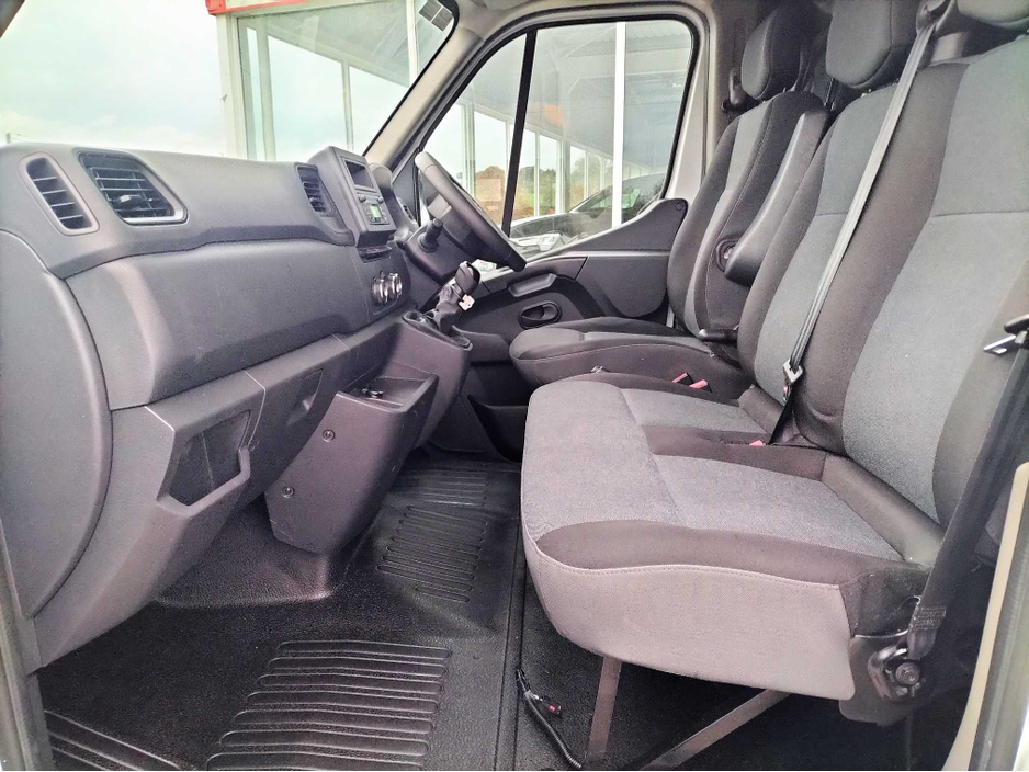 2020 Renault Master RWD LML35 ENERGY DCI 14 145 BU... | Jammer.ie